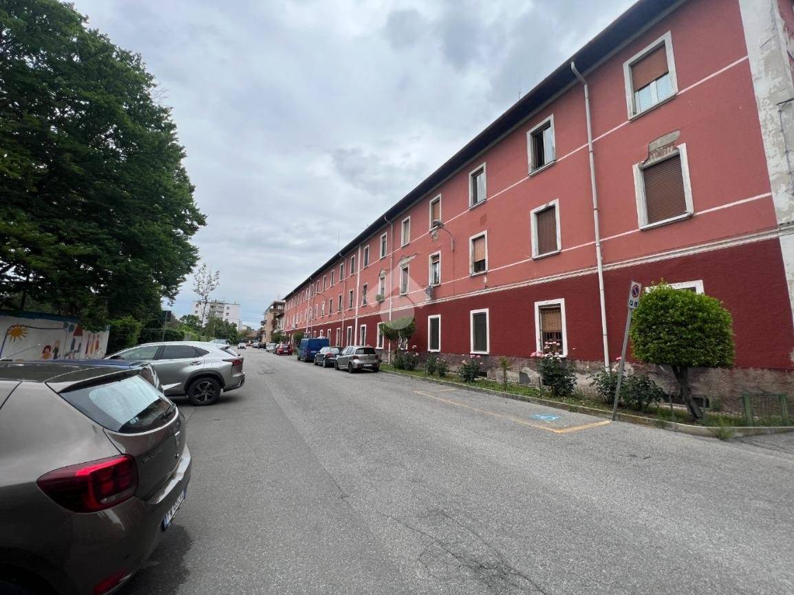 Quadrilocale via Cesare Pascarella 6, Cederna, Monza