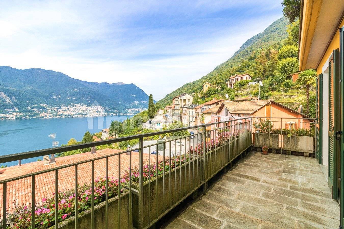 Trilocale via Enrico Caronti 17, Blevio