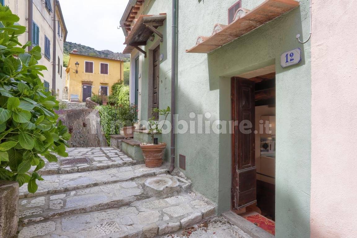 Bilocale via Cesare Mazza, Rio Nell'Elba, Rio