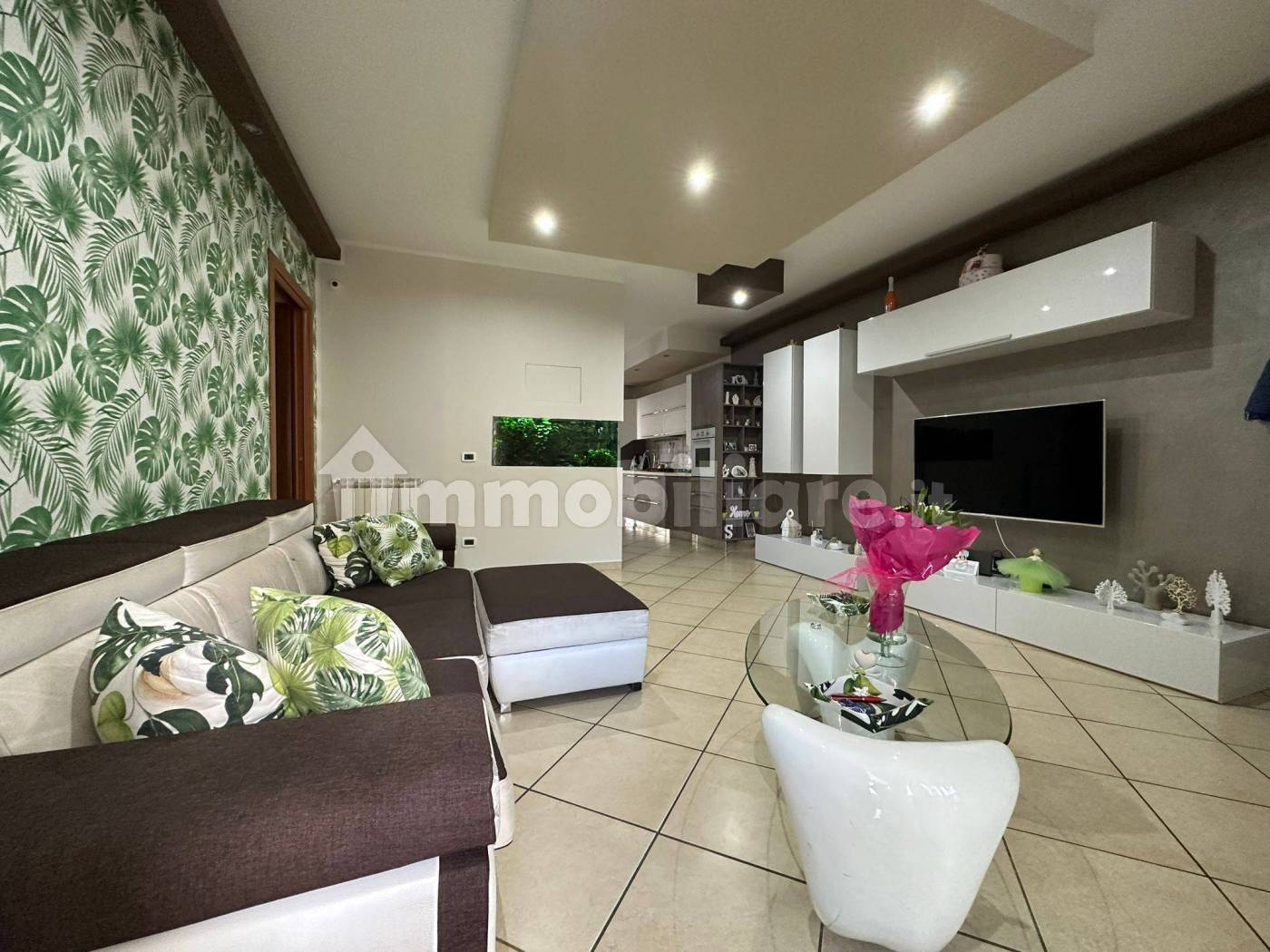 Quadrilocale via Nazionale Appia, San Tammaro