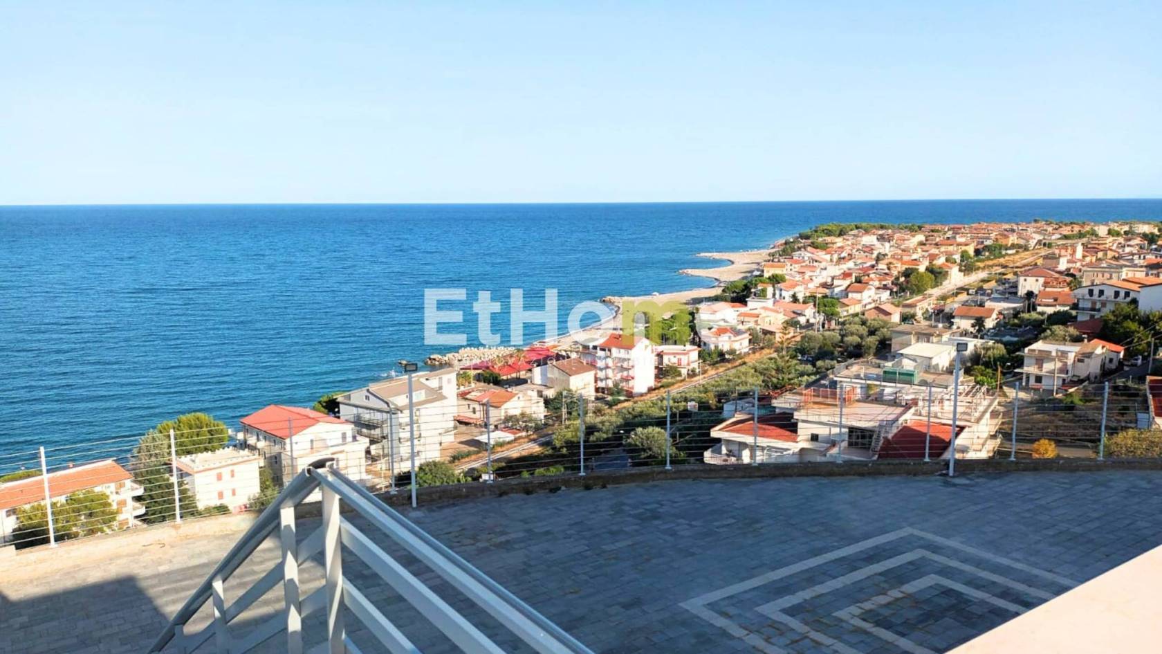 Quadrilocale via Valle Iazzo 1A, Borgata Marina, Roseto Capo Spulico