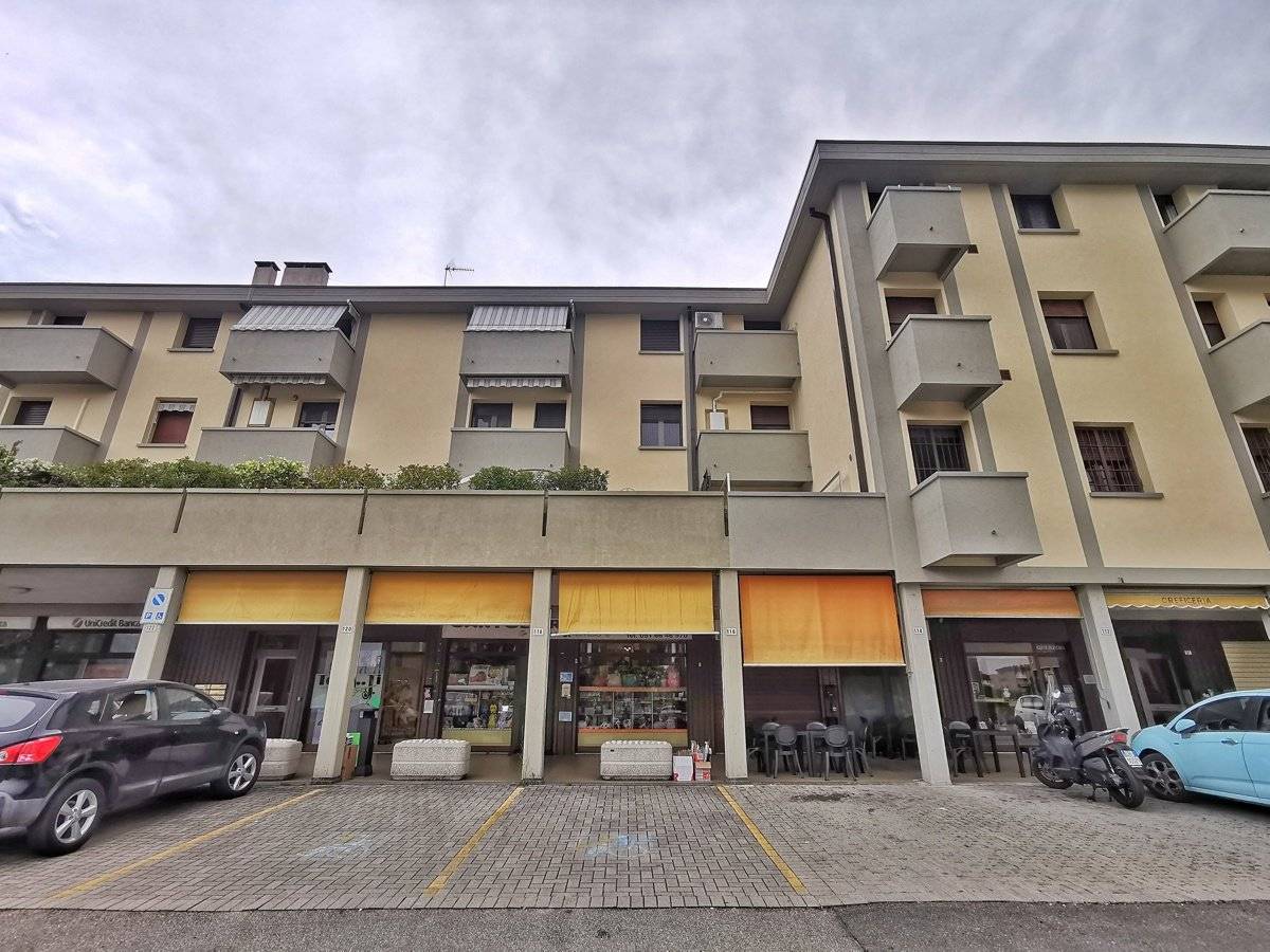 Trilocale via Galliera, 108, Funo, Argelato