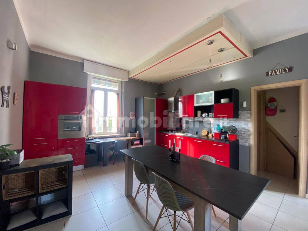 Quadrilocale corso Valentino 25, Centro, Casale Monferrato