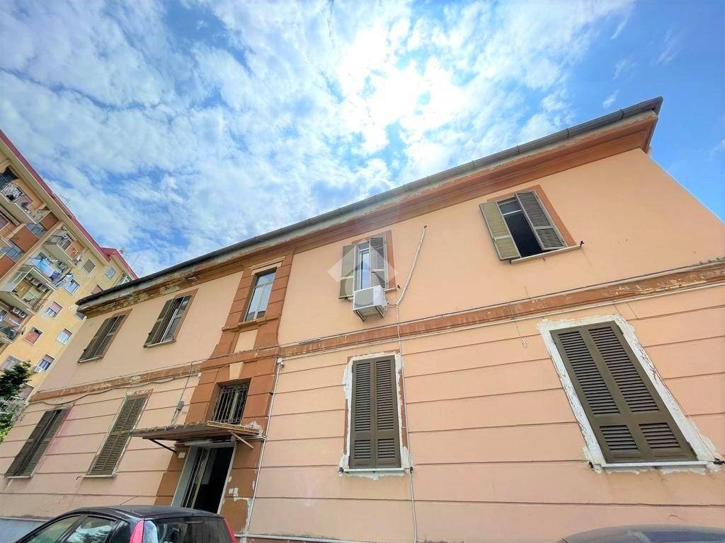 Quadrilocale via Diocleziano 00, Bagnoli, Napoli