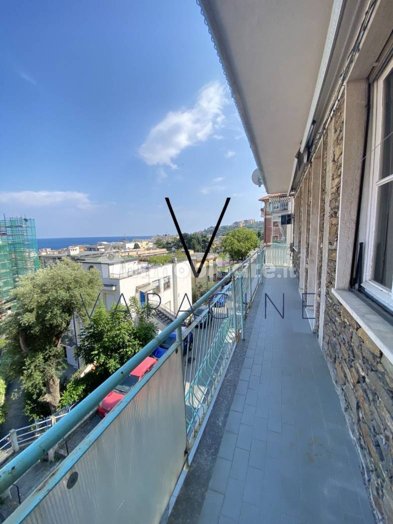 Quadrilocale secondo piano, Centro, Arenzano