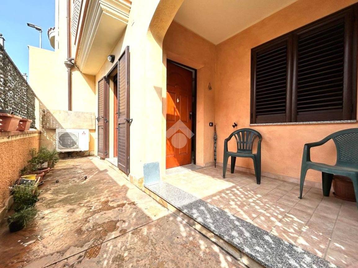 Trilocale via Michelangelo 24, Centro, Maracalagonis