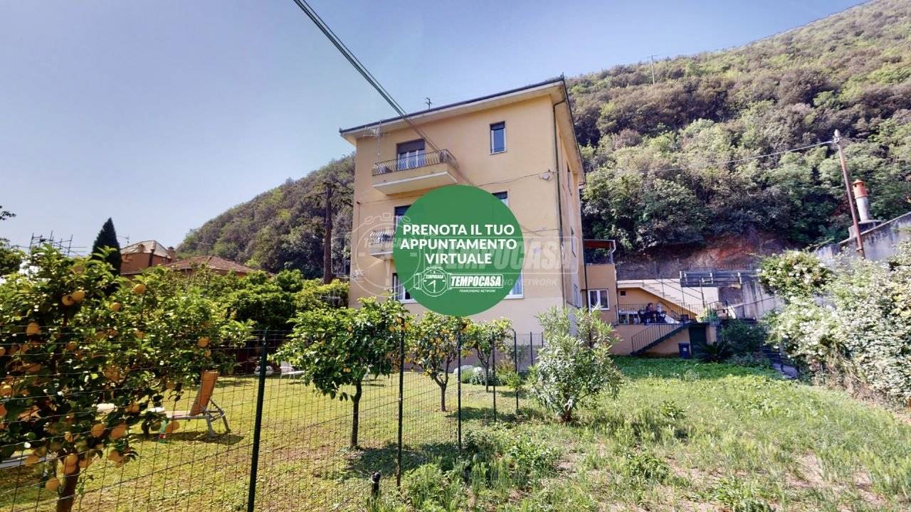 Bilocale via Caprazoppa 28, Centro, Finale Ligure