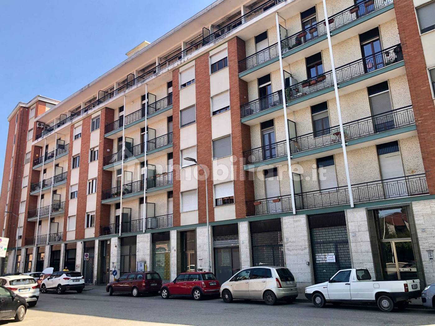 Trilocale via Donatello 30, Borgo Rovereto - Piscina, Alessandria