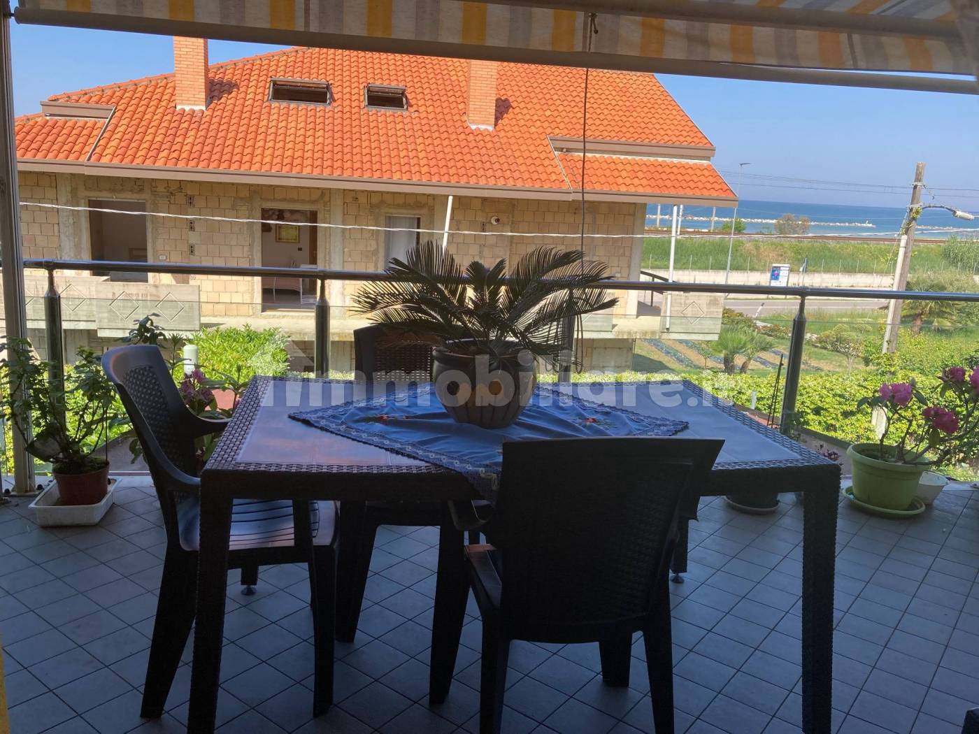 Trilocale Strada Statale Adriatica, Lido Riccio, Ortona