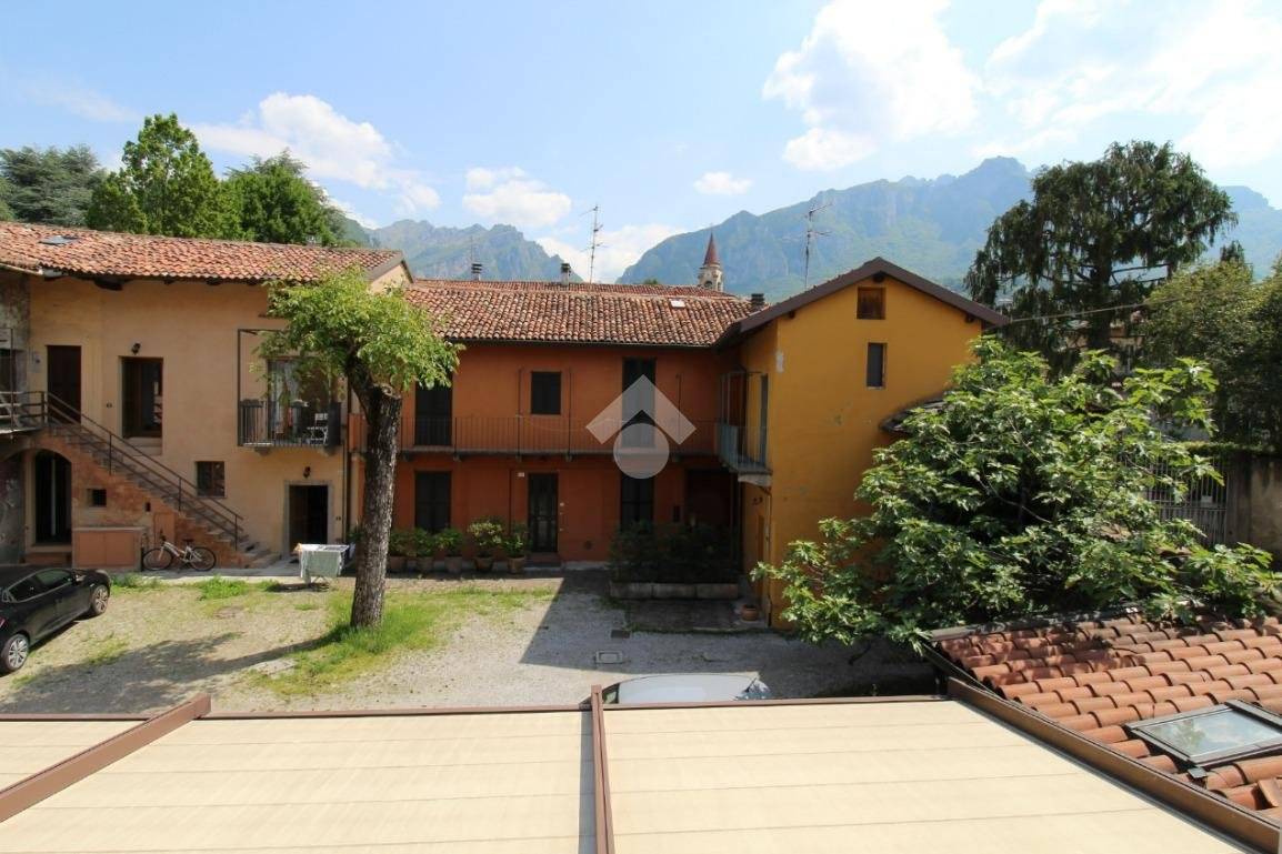 Bilocale via Caldone, Olate, Lecco