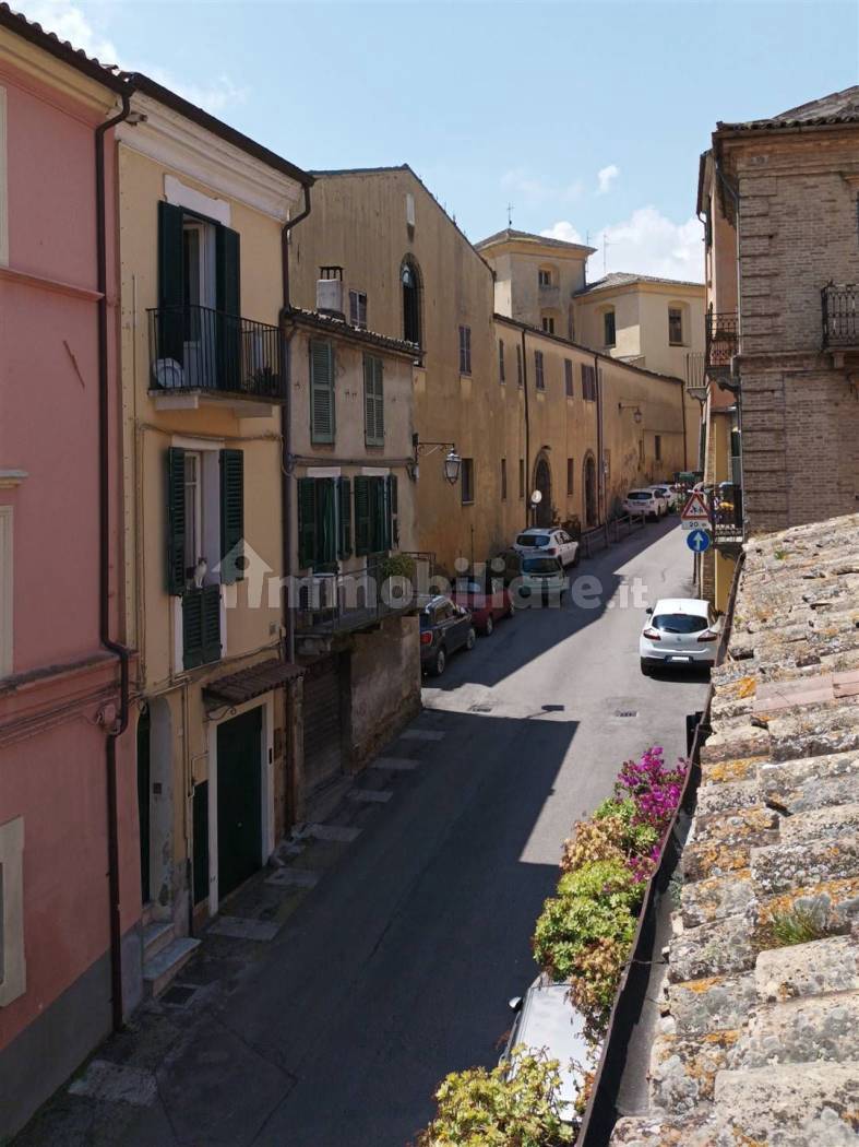 Appartamento via dell'Asilo 25, Centro, Lanciano