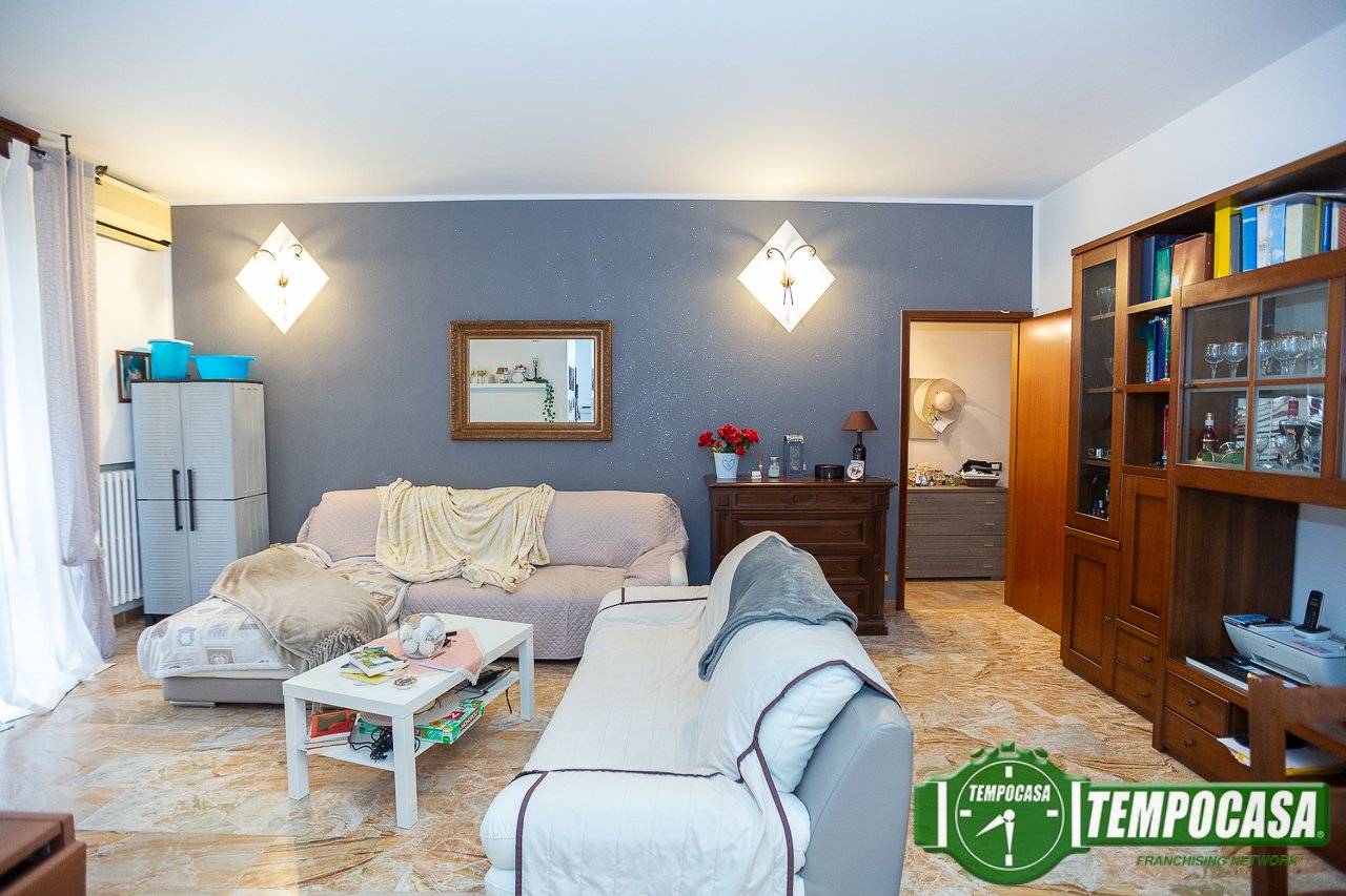 Trilocale viale Abbazia, Centro, Madignano