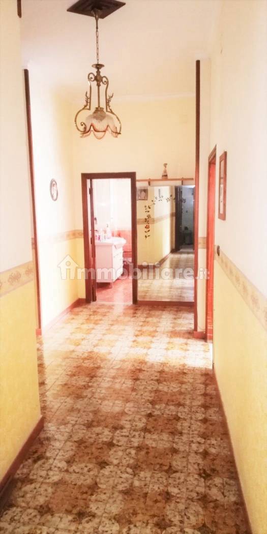 Appartamento via Filippo Saporito, Aversa