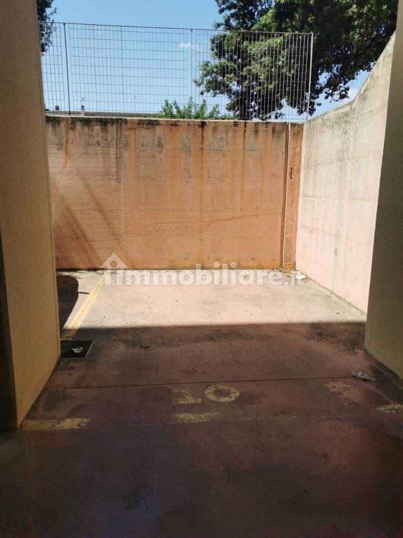 Posto auto - moto in Vendita