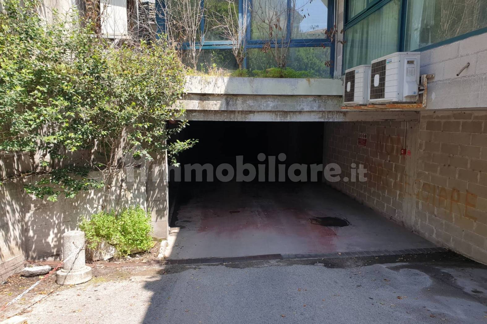 Garage - Box in Vendita