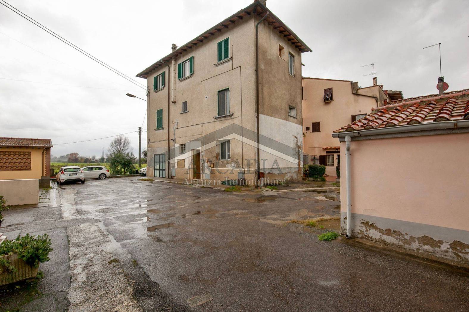 Trilocale via Candiano 43, Isola, Roffia, San Miniato