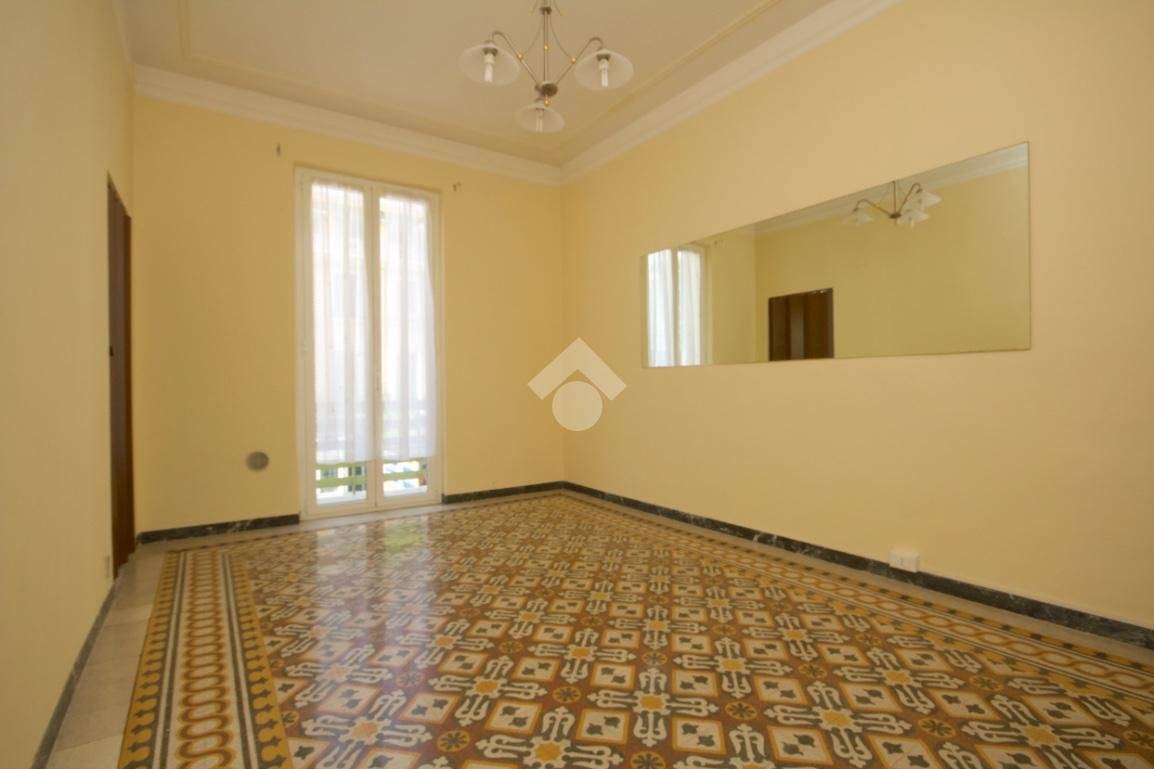Trilocale corso Matuzia 93, Foce - Semeria, Sanremo