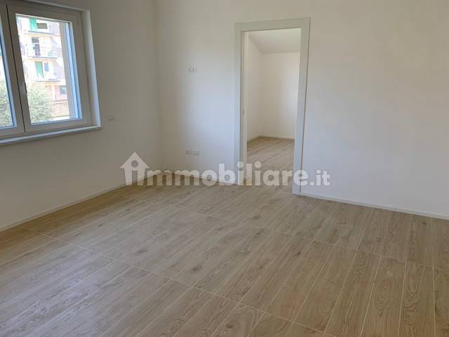 Trilocale via Ponza 132, Centro, Grottammare