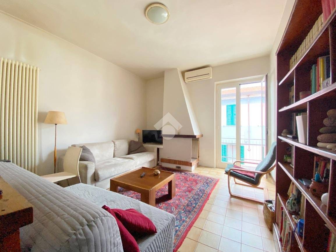 Trilocale Ruga Alfio Maggiani 26, Marina di Carrara, Carrara