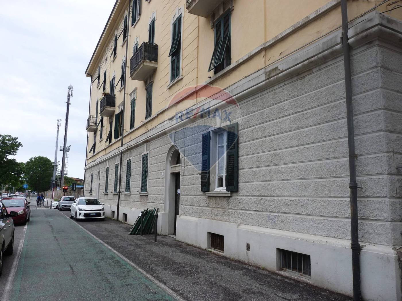 Quadrilocale viale Ippolito Nievo 21, Zola - Galilei, Livorno