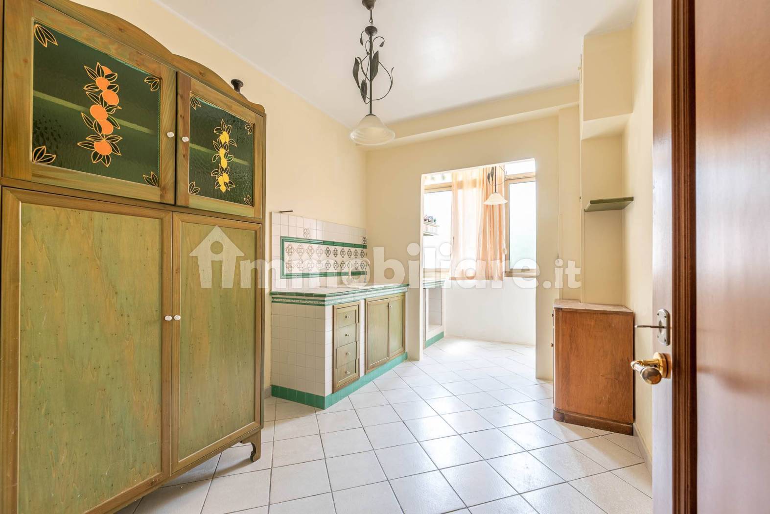 Trilocale vicolo Sciacca 8a, Belmonte Chiavelli, Palermo