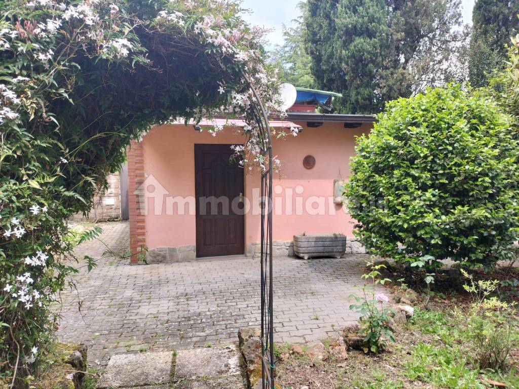 Affitto Appartamento Rocca Priora. Bilocale in via Tuscolana. Buono ...