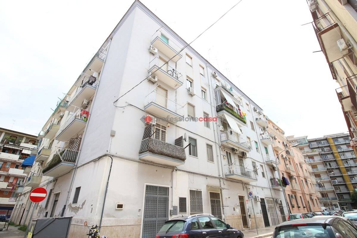 Trilocale via Bengasi, 43, Quartieri Settecenteschi, Foggia