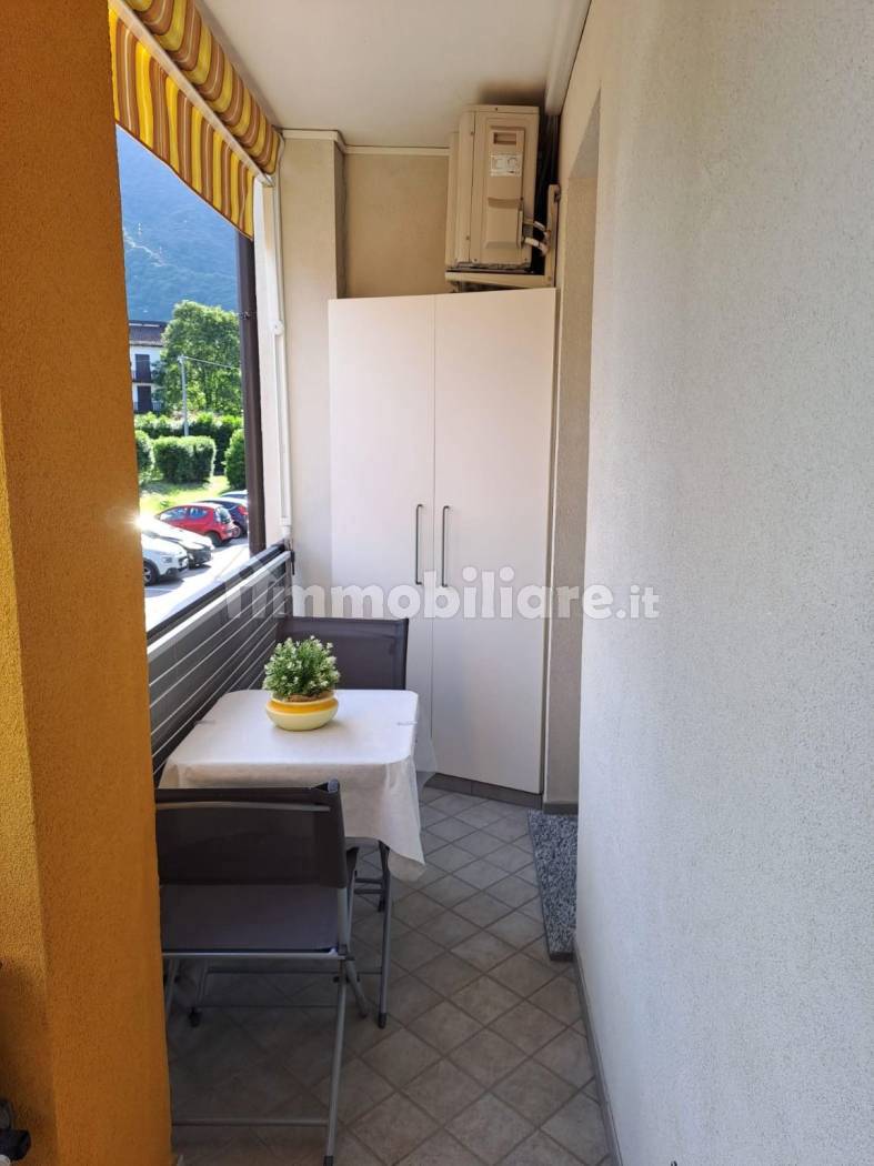 Trilocale ottimo stato, primo piano, Centro, Gravellona Toce