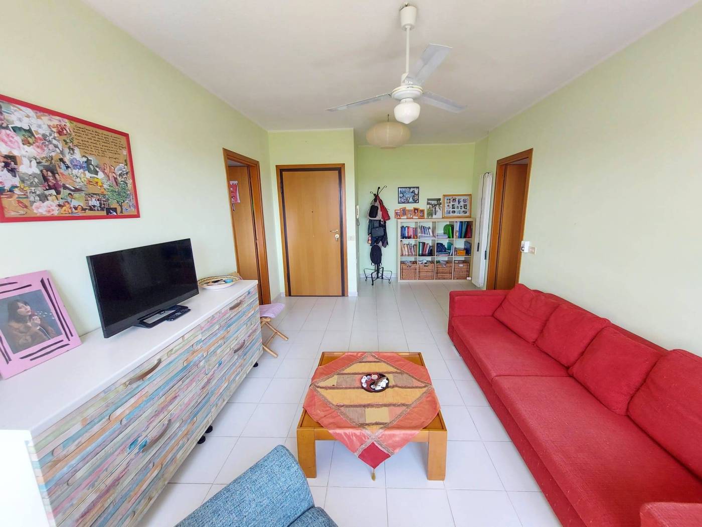 Trilocale via Francia 9, Inghilterra - Zona 167, Aprilia