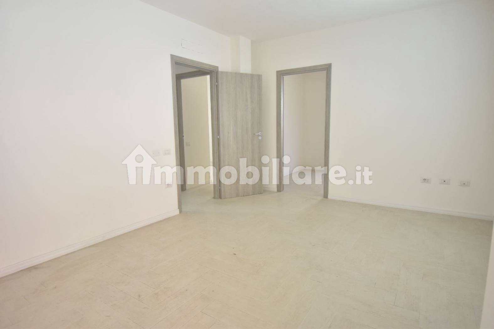 Trilocale nuovo, piano terra, Quartu, Quartu Sant'Elena