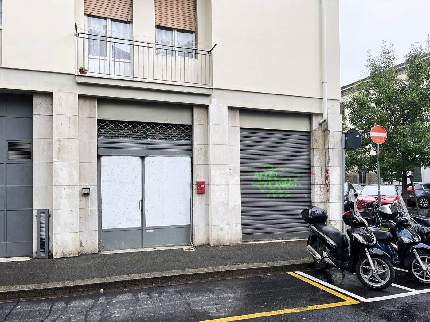 Locale commerciale in Vendita