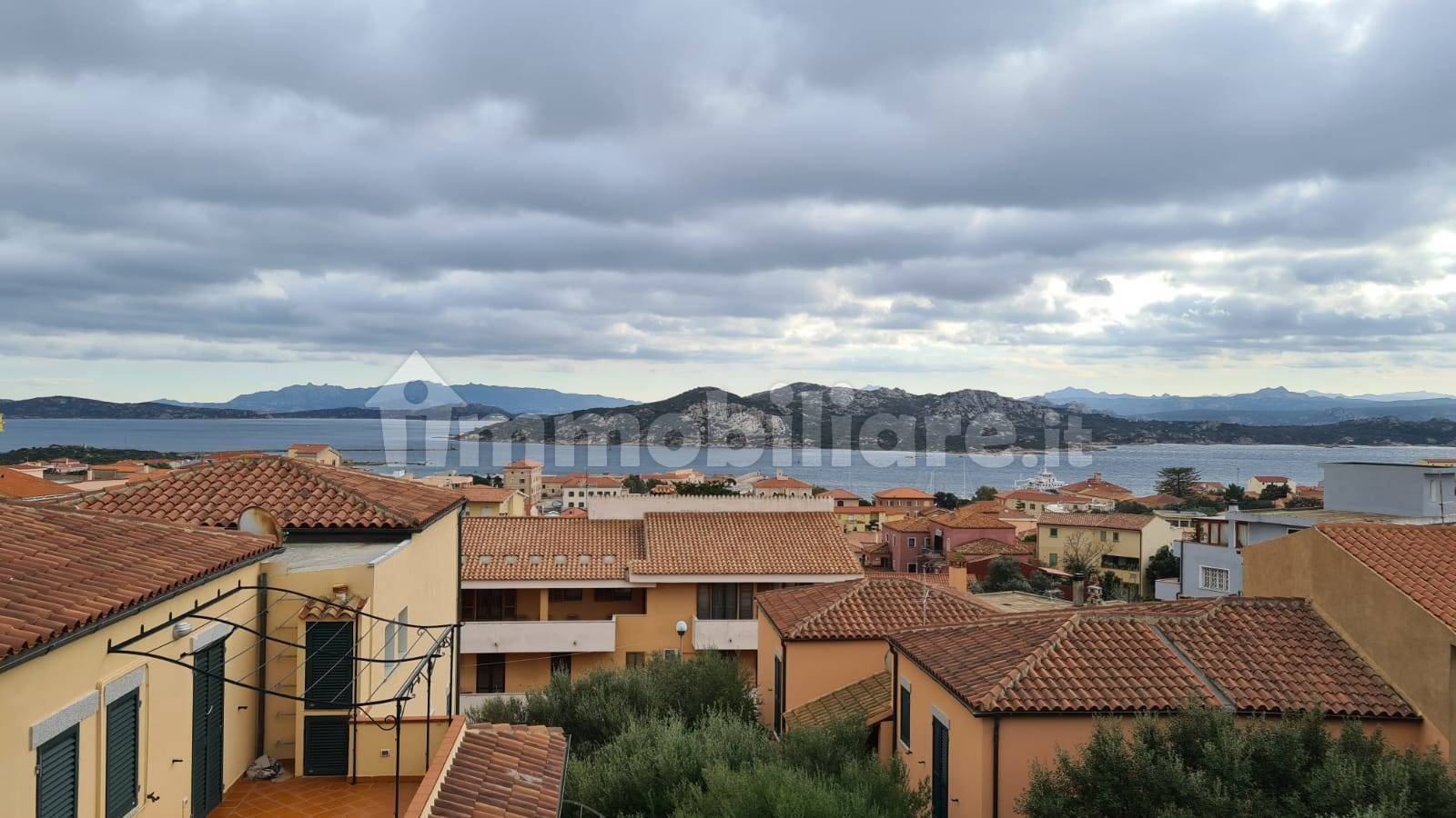 Quadrilocale via Terralugiana, La Maddalena