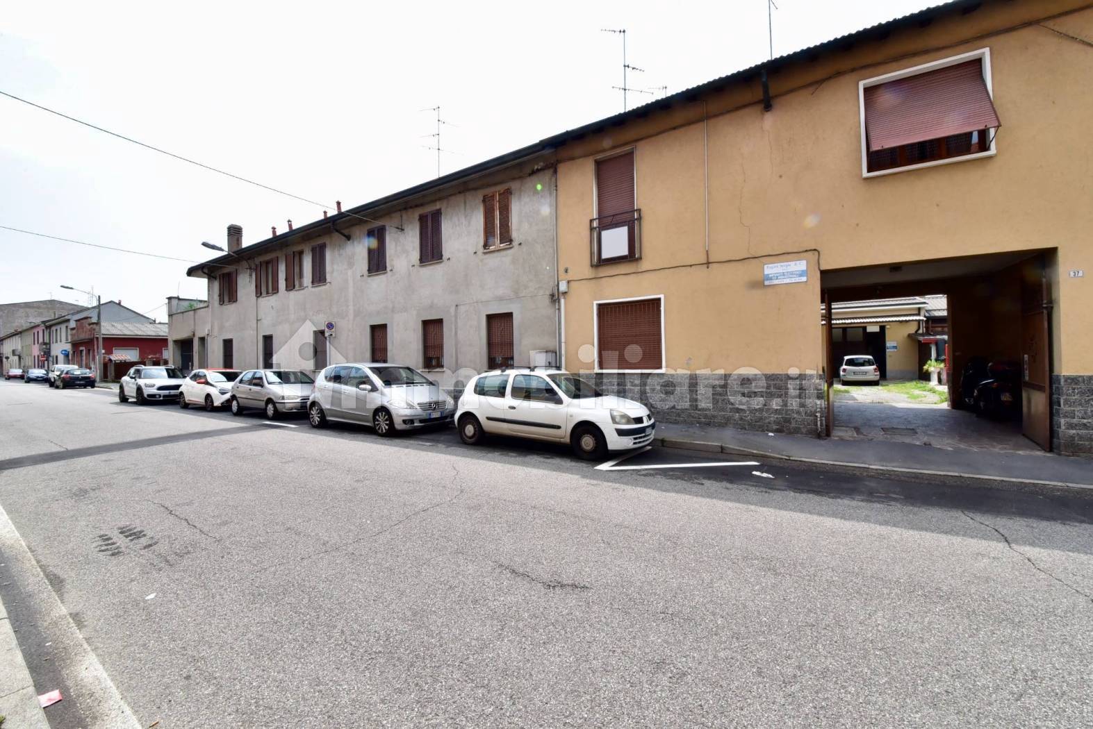 Monolocale via Magenta 37, Muggiò