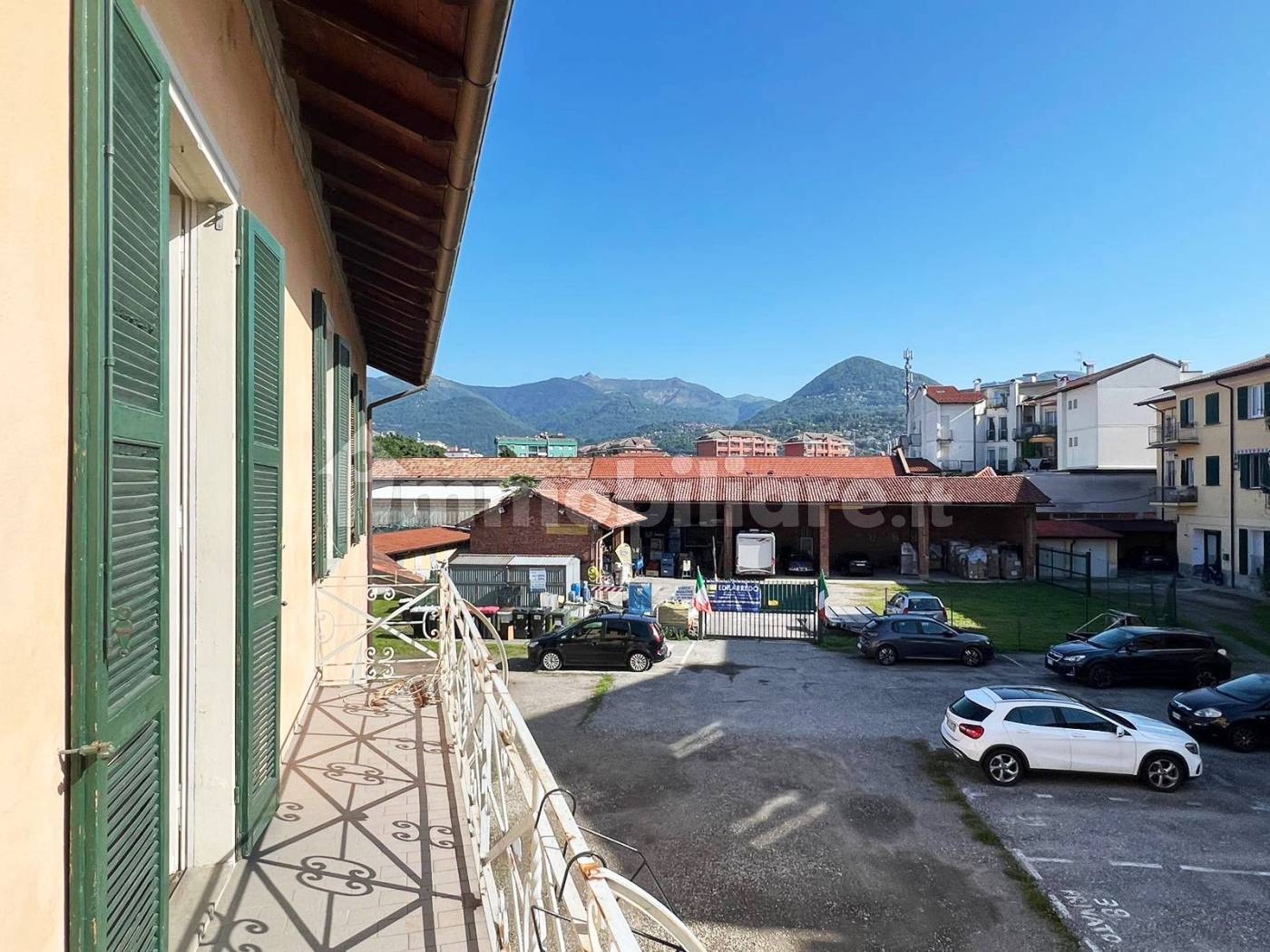 Quadrilocale da ristrutturare, primo piano, Pallanza Sant'Anna, Verbania