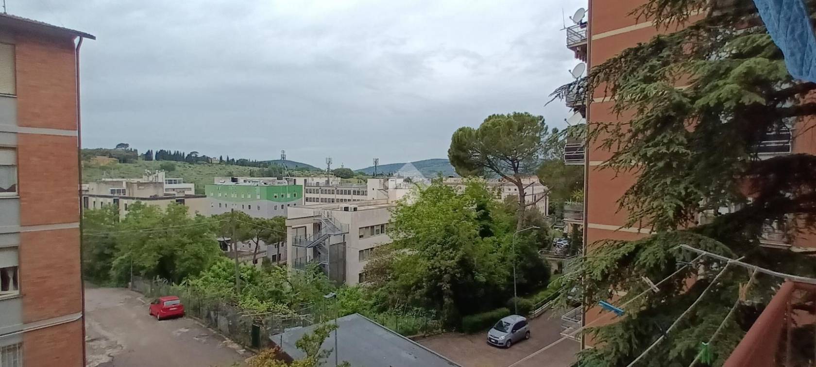 Trilocale via jacopone da todi 1, Semicentro - Stazione, Perugia