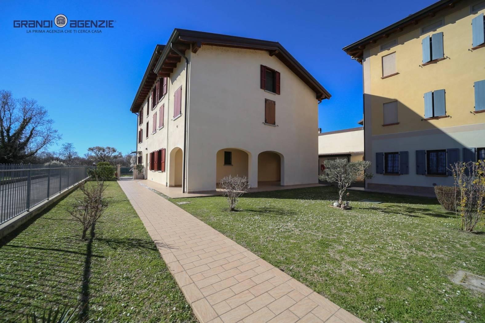 Bilocale Strada Sant'Ilario, Centro, Montecchio Emilia