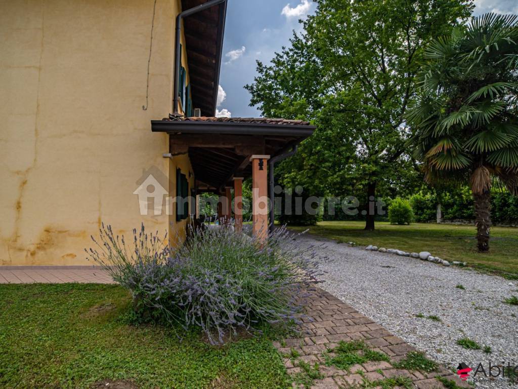 Vendita Villa unifamiliare in via Polon 14 Valvasone Arzene. 206 m² ...