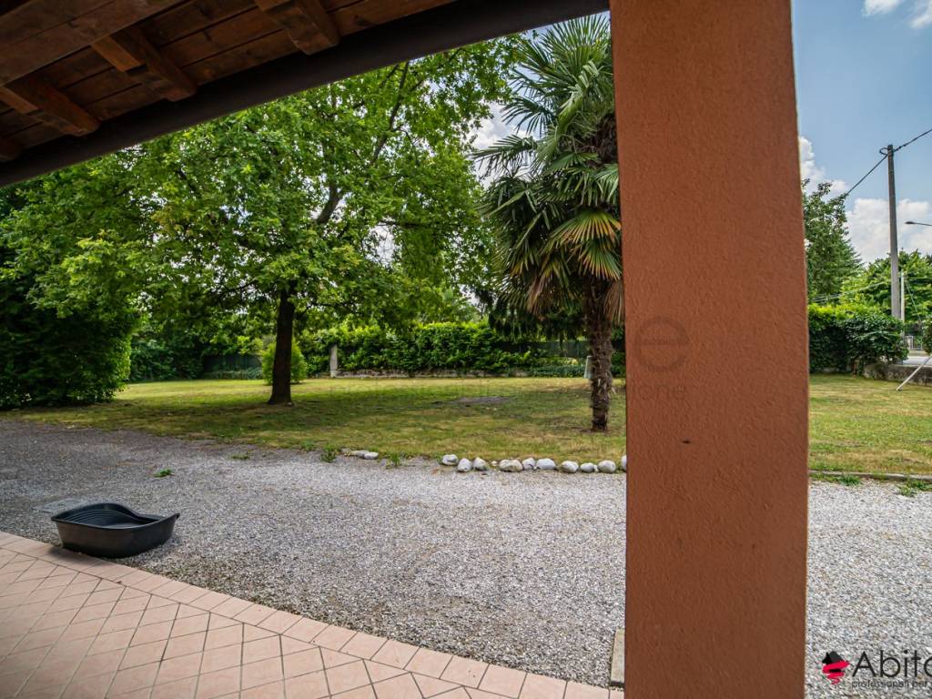 Vendita Villa unifamiliare in via Polon 14 Valvasone Arzene. 206 m² ...