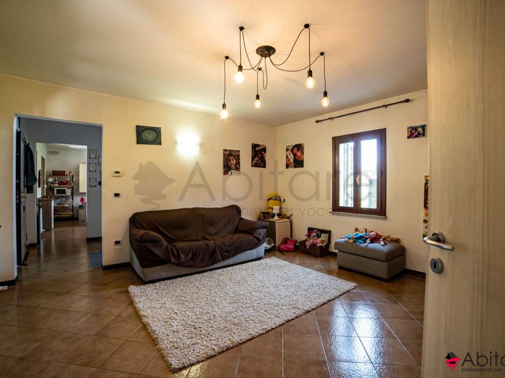 Vendita Villa unifamiliare in via Polon 14 Valvasone Arzene. 206 m² ...