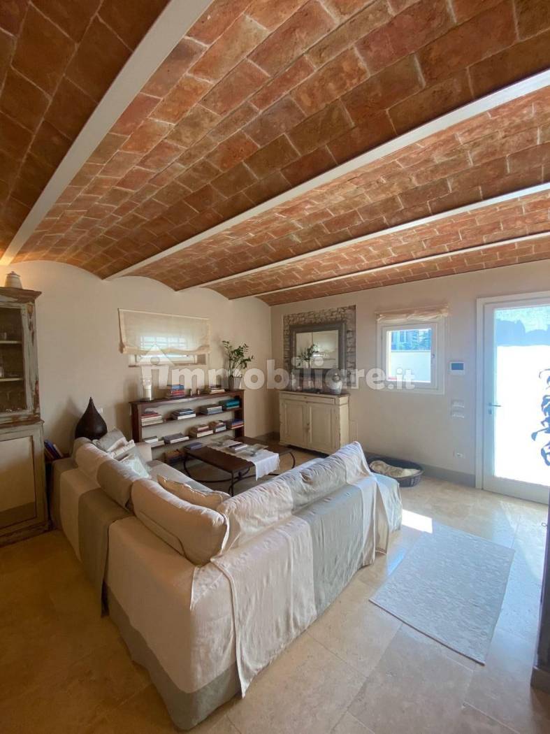 Appartamento ottimo stato, piano terra, Centro, Scandicci