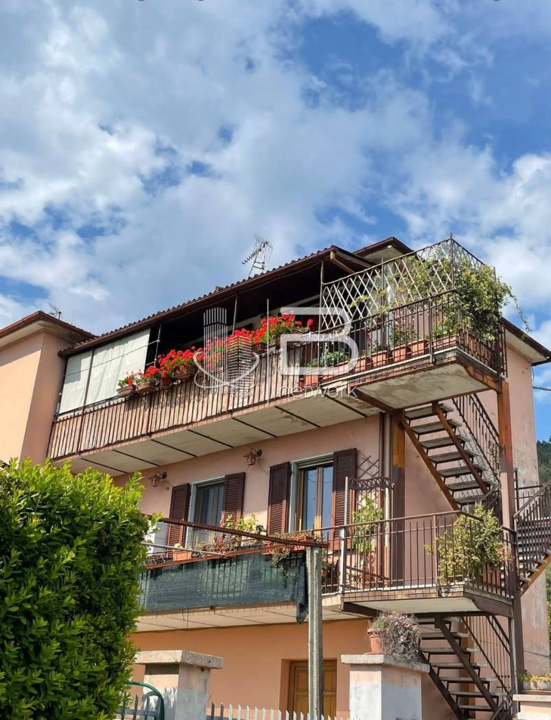 Quadrilocale via Pratetto, Turano, Massa