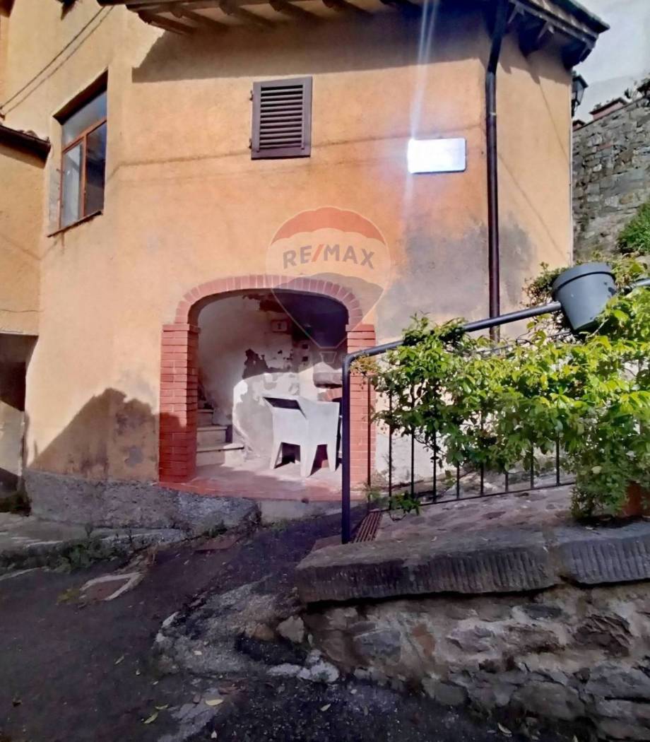 Quadrilocale salita dei Portici 2, Levane, Montevarchi