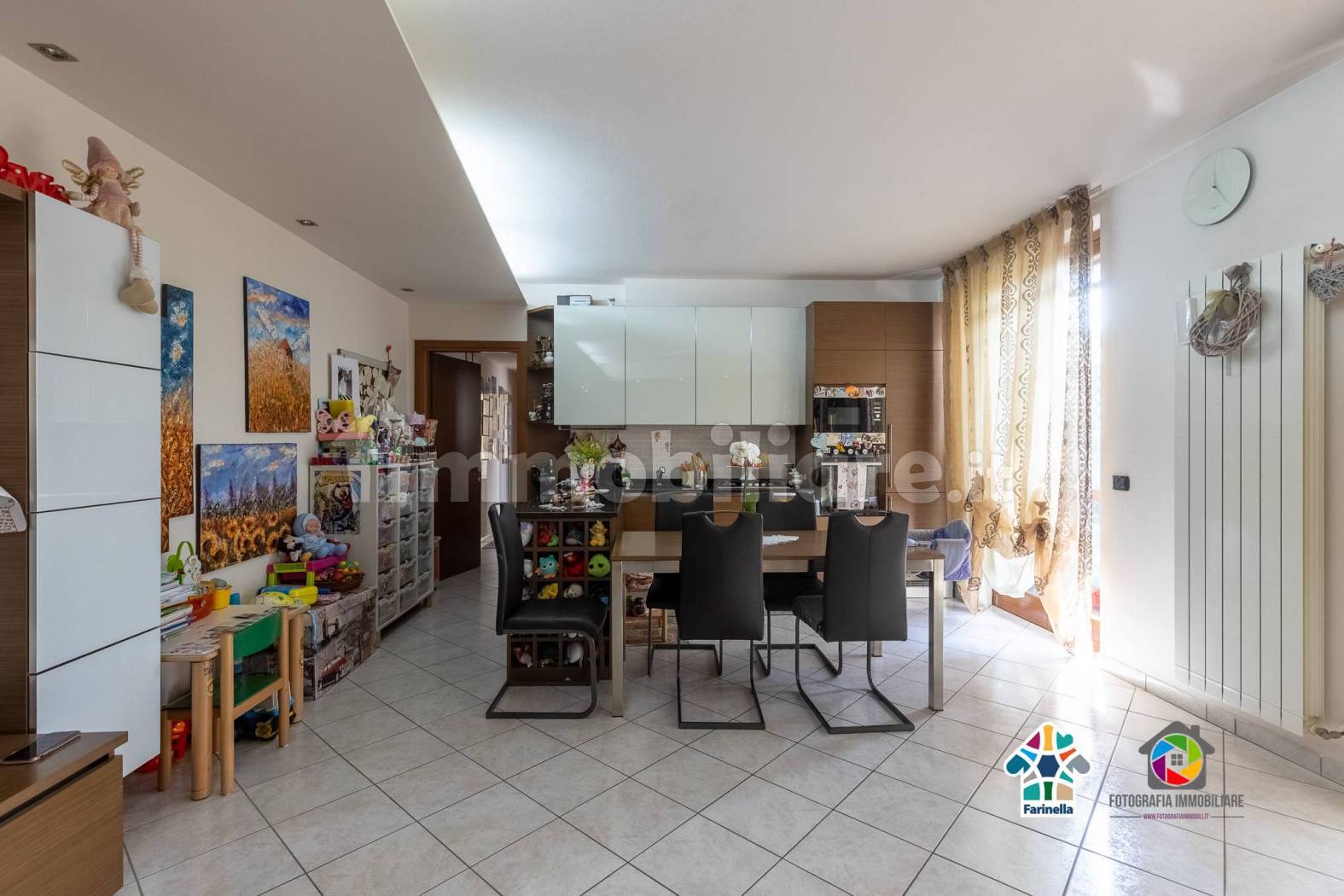 Trilocale via Giuseppe Garibaldi 12, Centro, Giussano