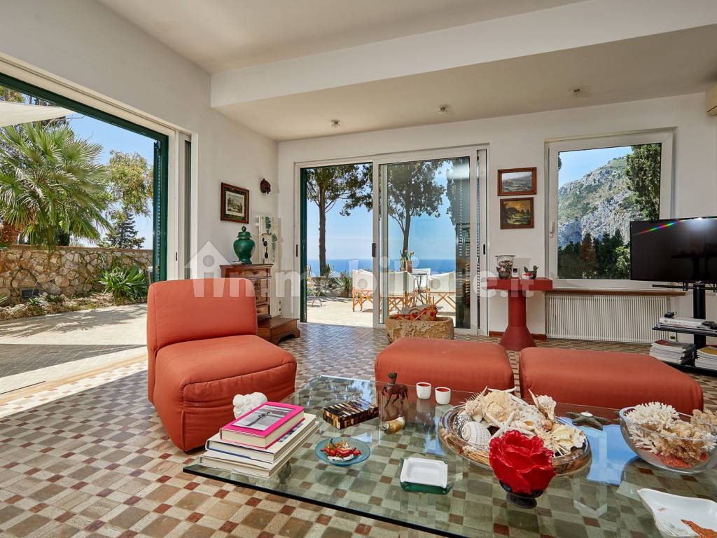 Affitto Villa unifamiliare in via Tragara Capri. Buono stato, con ...