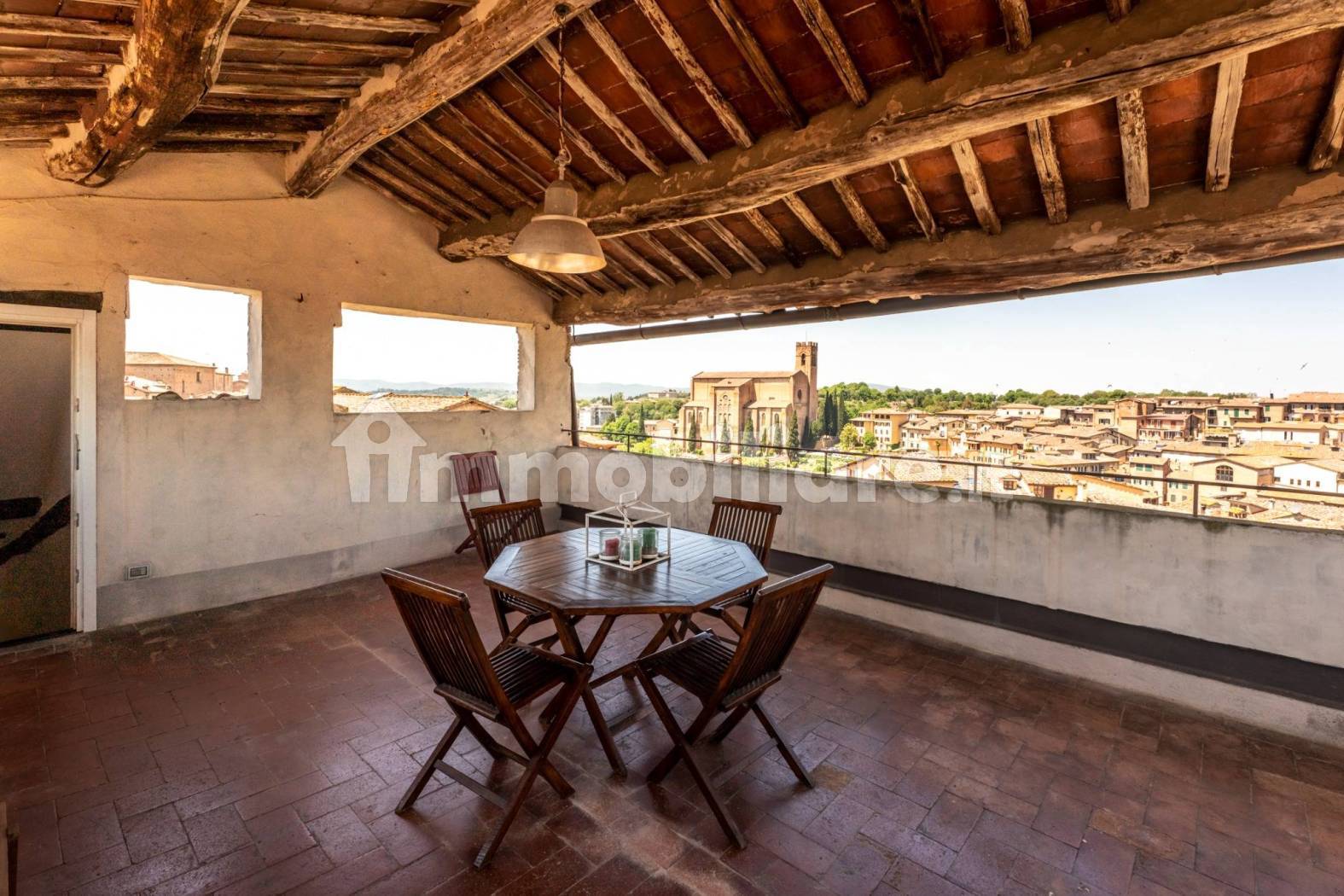 Appartamento via delle Terme 4, San Domenico - Fontebranda, Siena