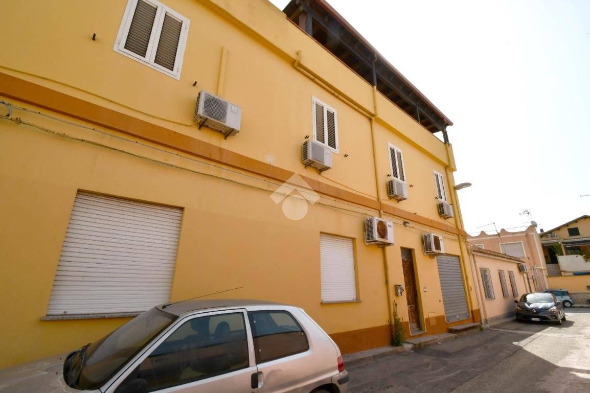 Laboratorio in Vendita