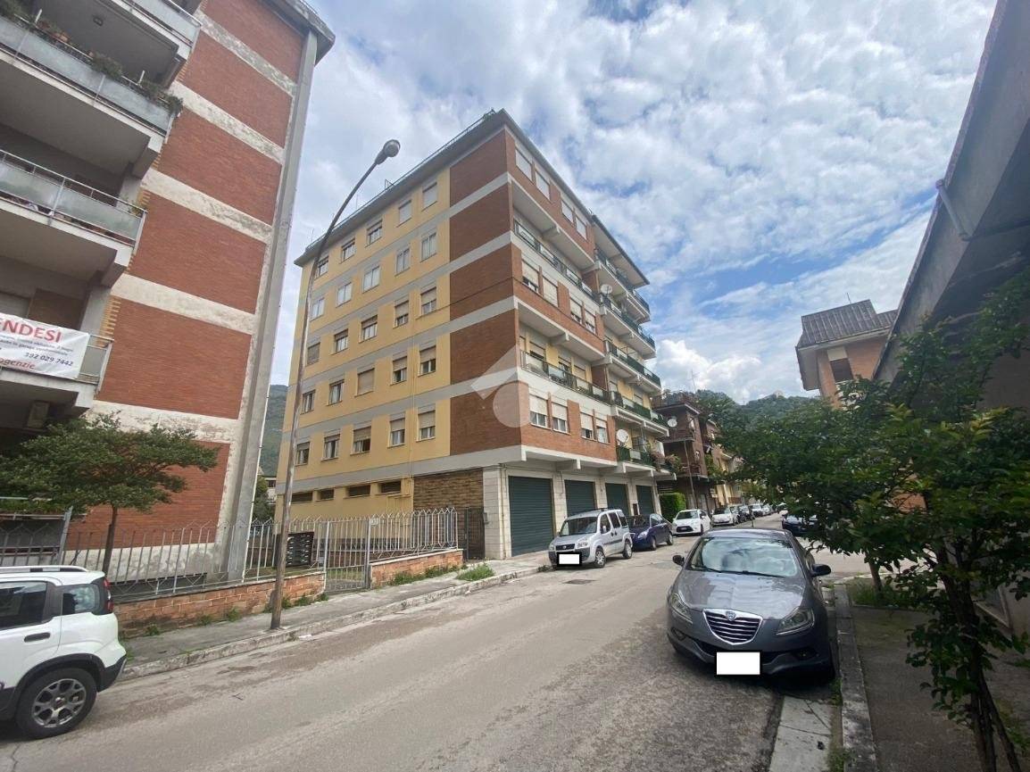 Quadrilocale via Cesare Balbo 18, Centro, Sora