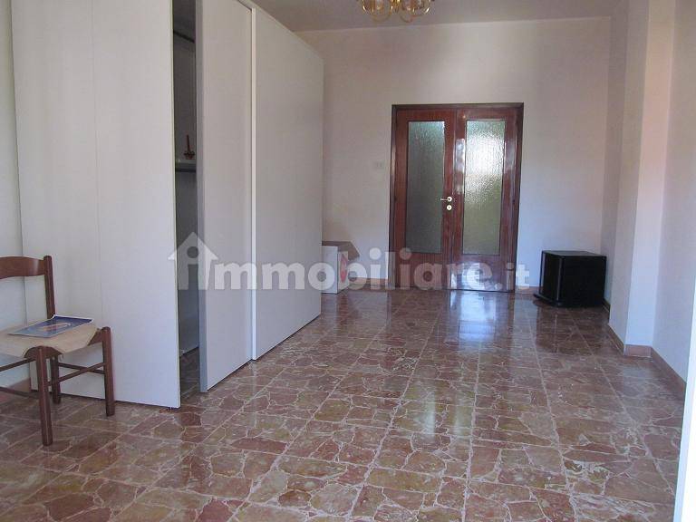 Trilocale viale della Pineta, Pineta, Pescara