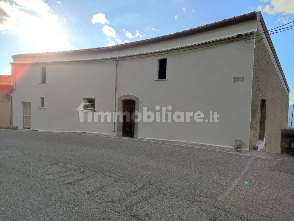 Appartamento via Nazionale, Centro, Lauria