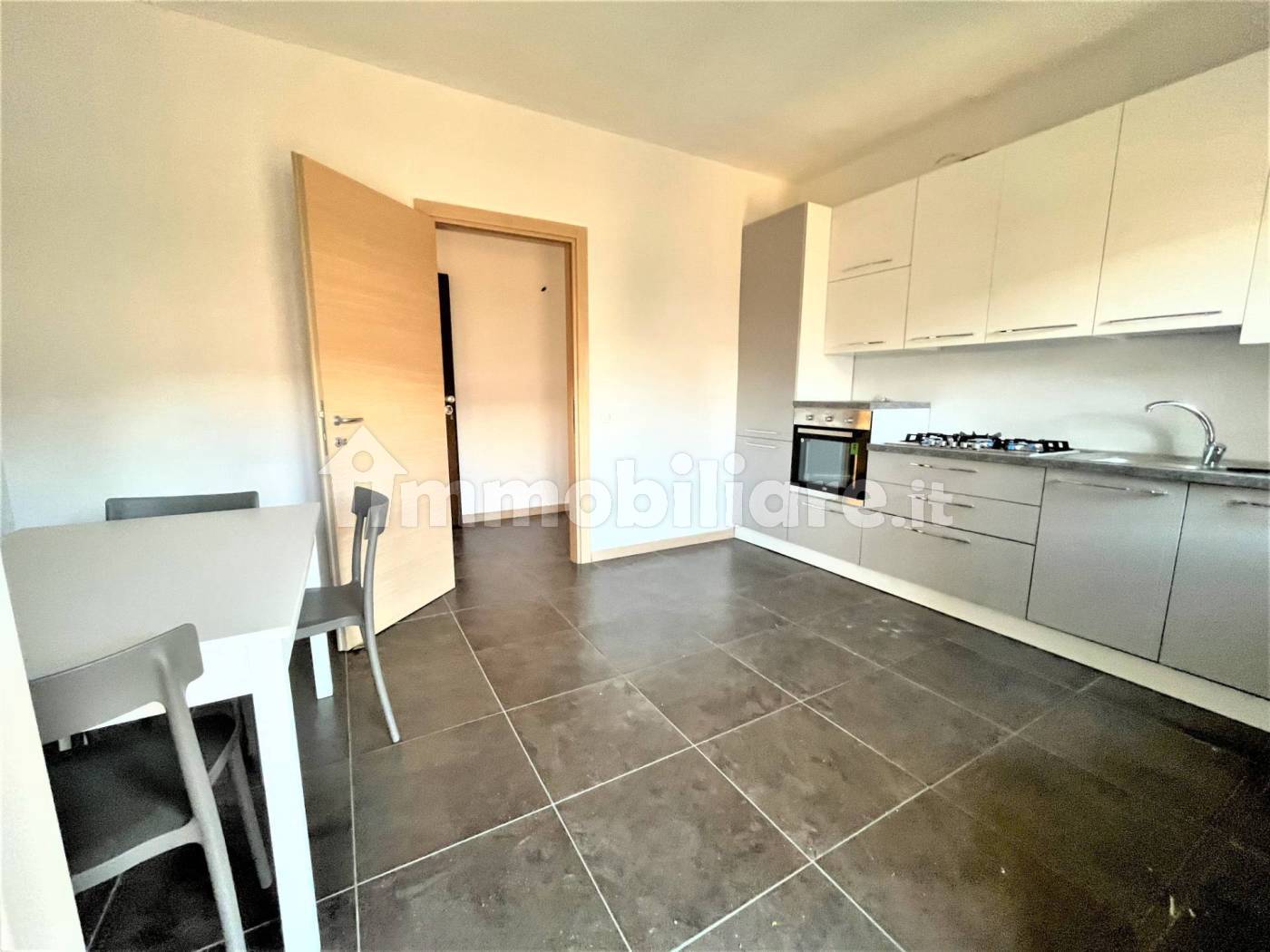 Trilocale Madonna del piano, Centro, Lugagnano Val d'Arda